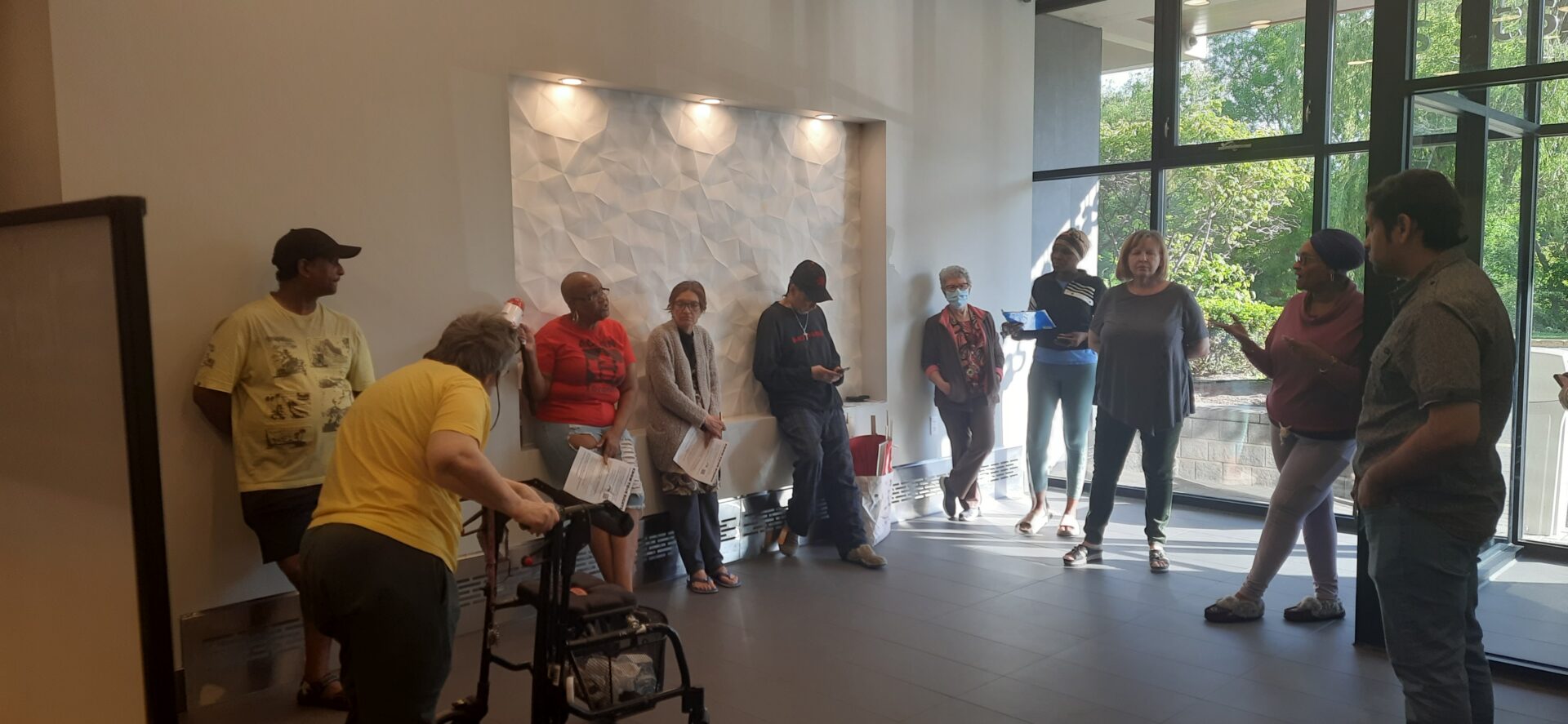 Starlight Tenants Take Action in Mississauga - ACORN Canada