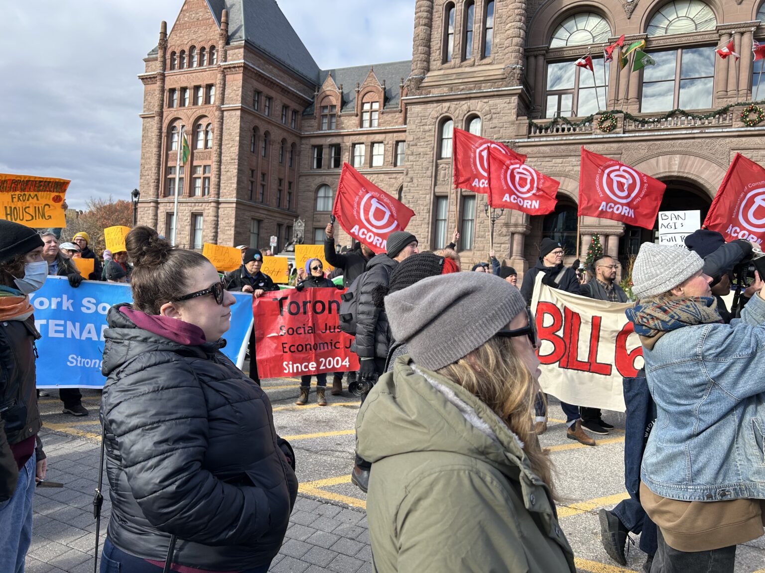 Thousands show up on National Housing Day to Stop Bill 60